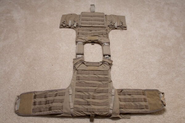 SHOT Show 2011: BAE Unveils Releasable Body Armor Vest